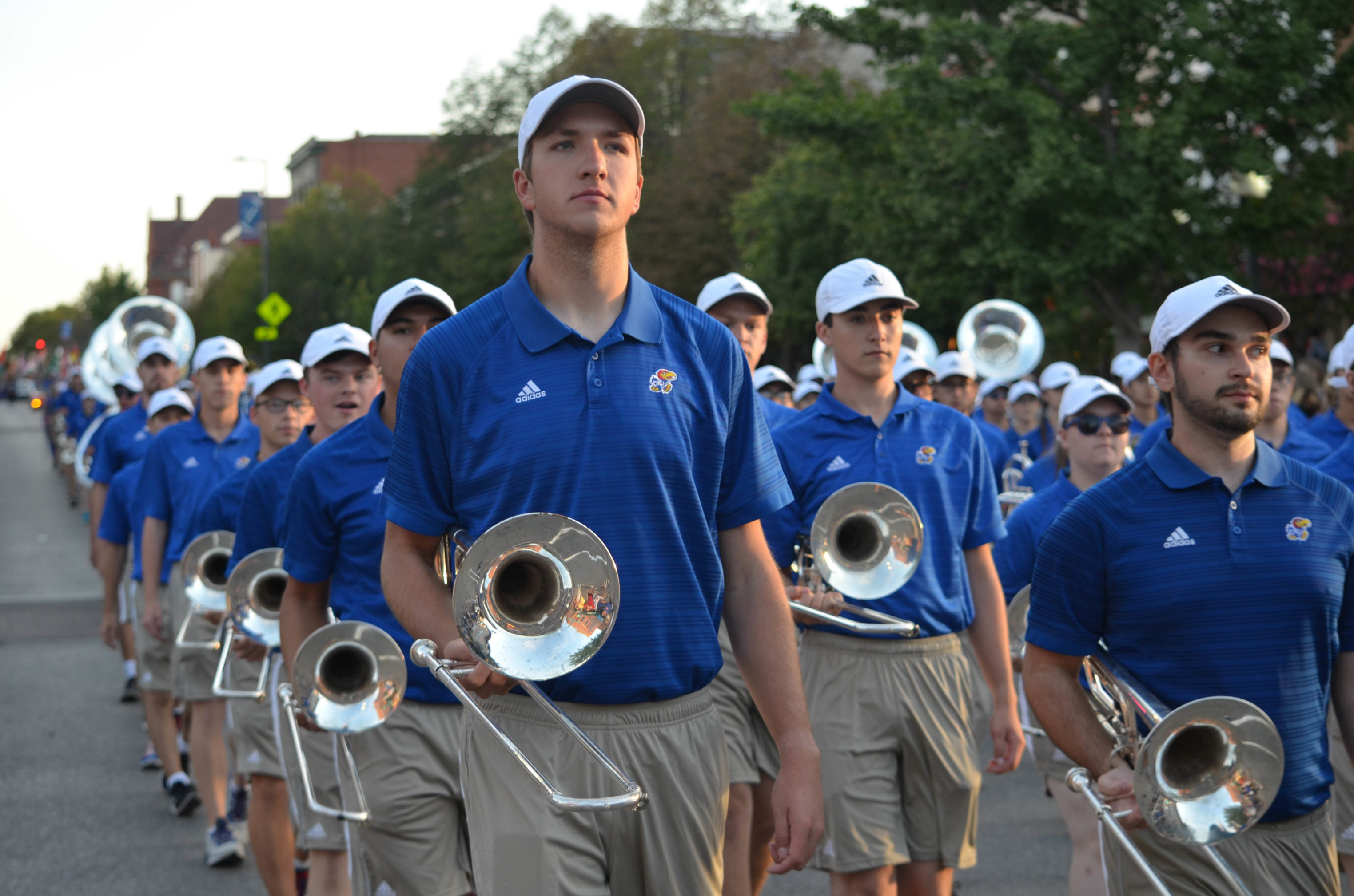 Photo gallery: 2018 KU homecoming parade | News, Sports, Jobs ...